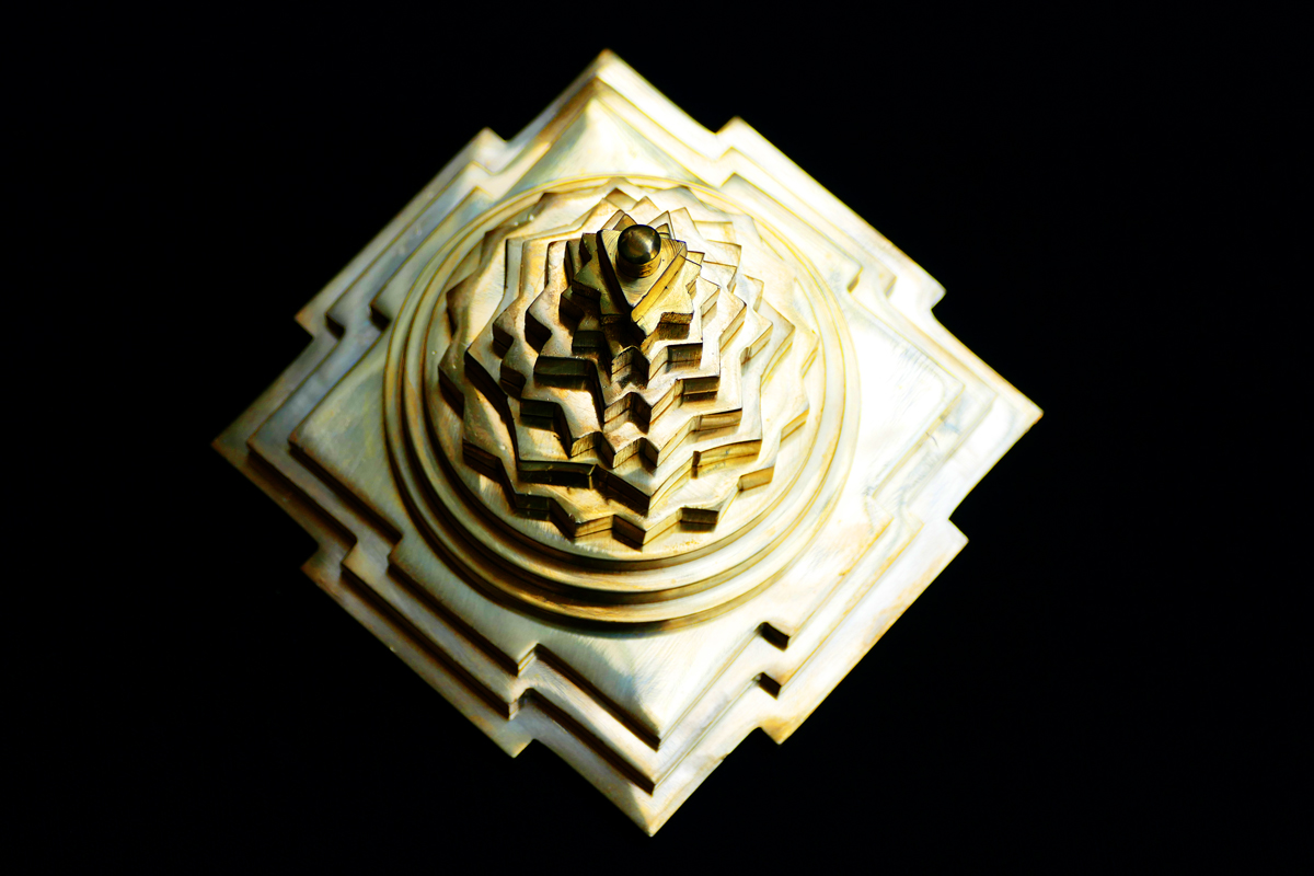 Μεγάλο Meru Chakra (Τρισδιάστατη Shree Yantra) – Το Άνθος του Λωτού